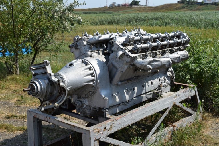 How Diesel Engine Parts Work Together to Make a Functioning Machine ...